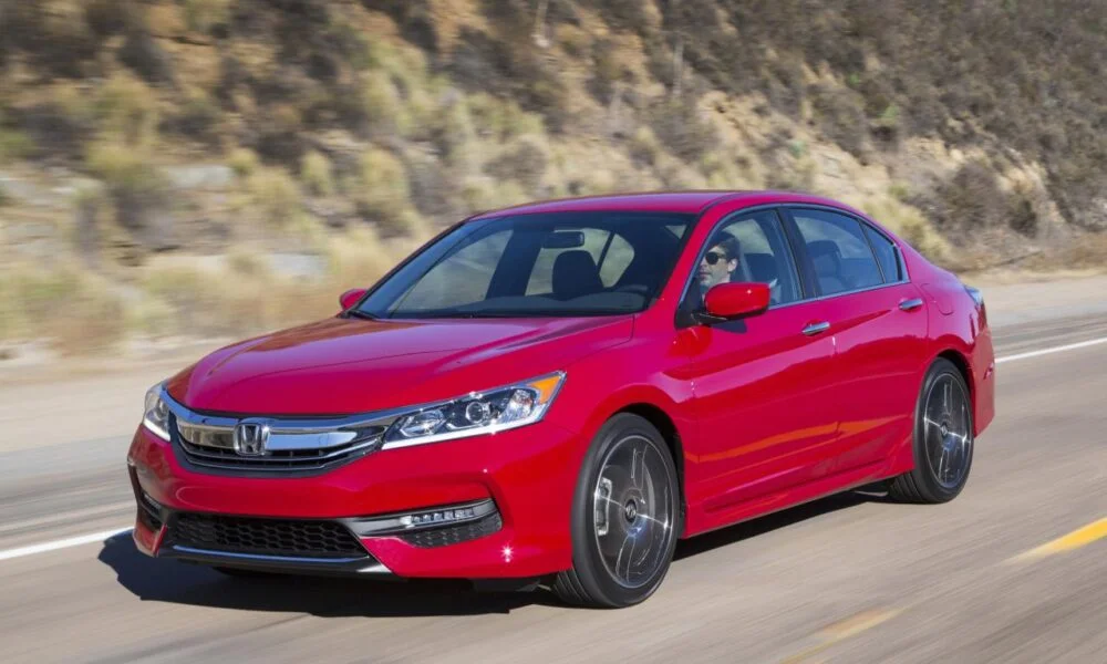 Top Reasons to Choose a Fuel-Efficient and Stylish Sedan - Alt Auto Tech